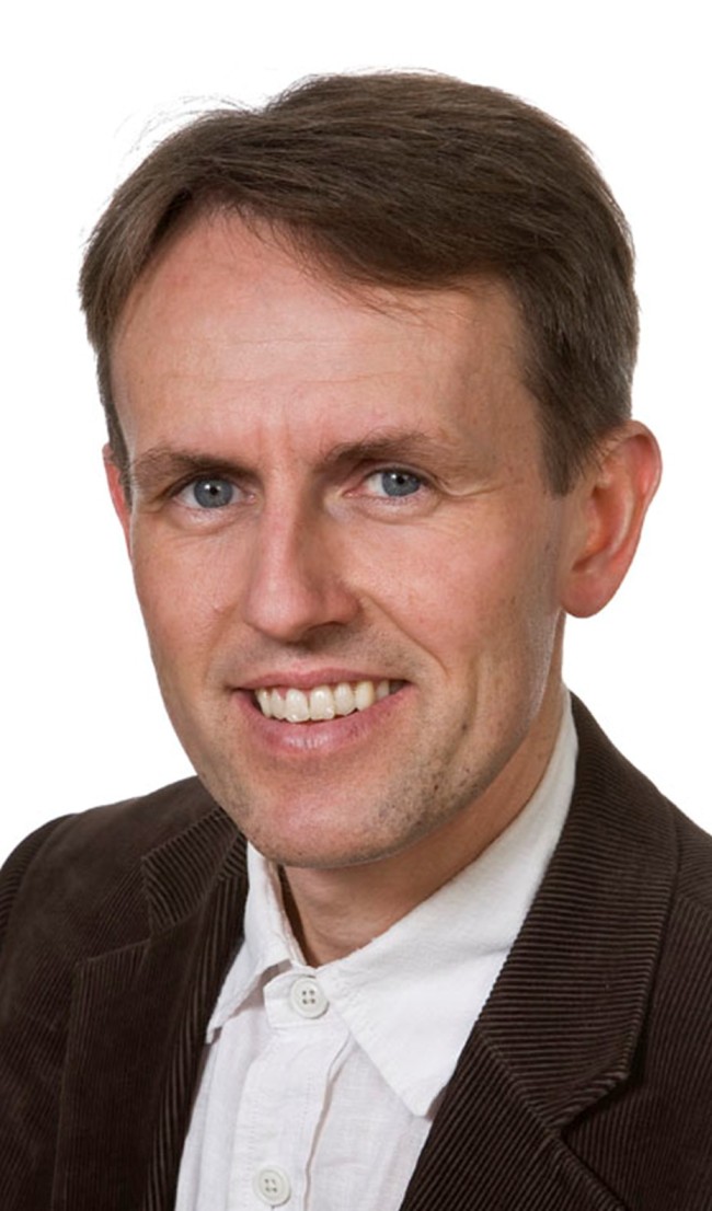 IVAR - INSTITUTO DE INVESTIGAÇÃO EM VULCANOLOGIA E AVALIAÇÃO DE RISCOS